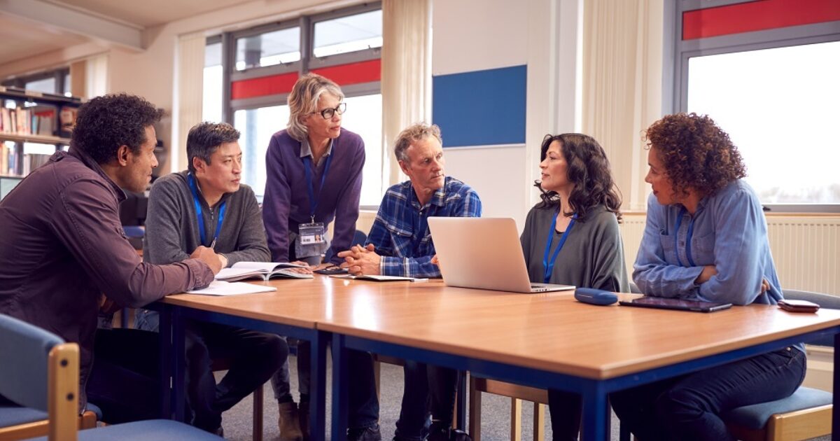 Staff wellbeing: A reflection model for teacher peer support