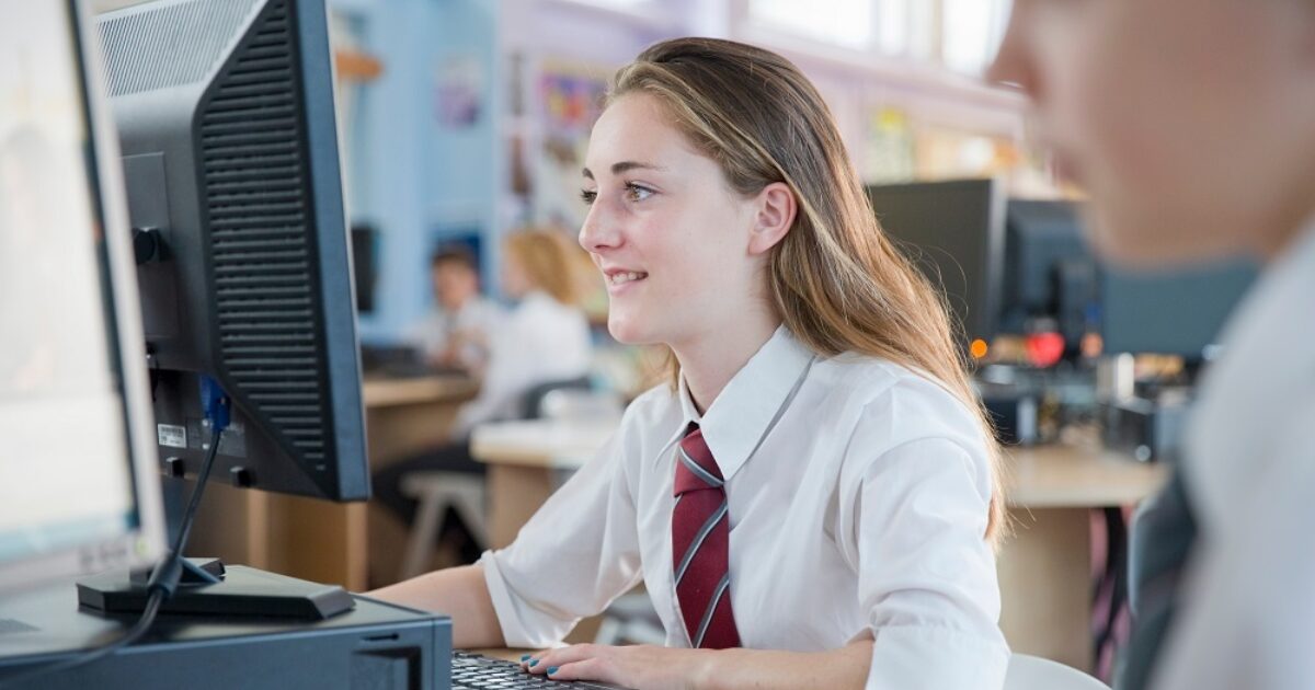 Digital technologies for everyone: Factors contributing to female…