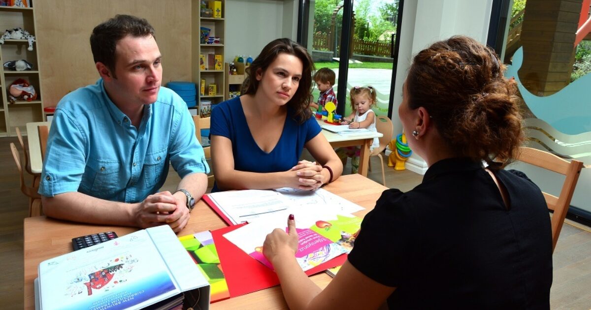 Researching education: 5 further readings on family-school…