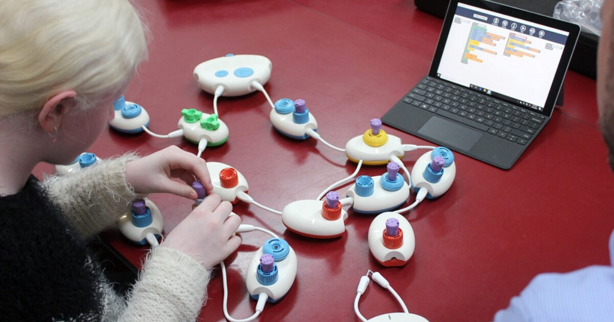 Inclusive education: A STEM tool for visually impaired students