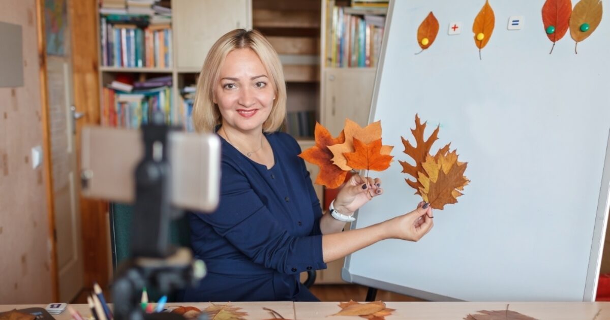 Education research: Teachers’ experiences of lockdown learning